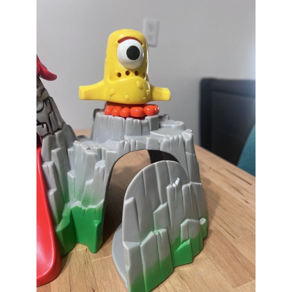 Play-Doh | Toys | Vintage Play Doh Doh Doh Island Tiki Beach Volcano ...